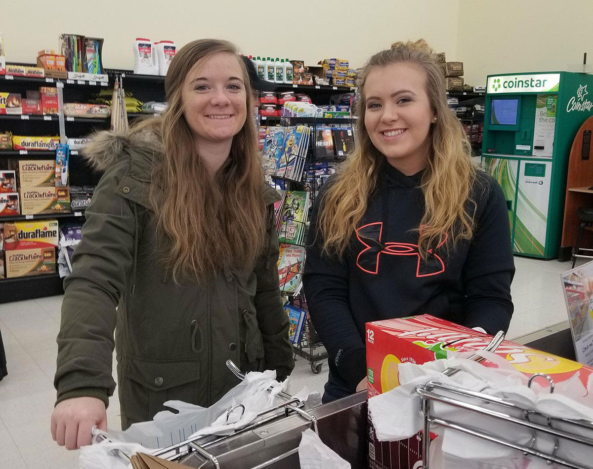 Bagging For Tips At Family Fare Claws And Paws Rescue